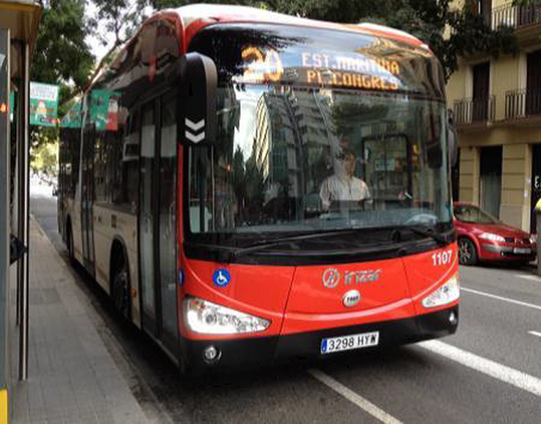 The city's fleet of electric buses is enlarged | Bombers de Barcelona ...