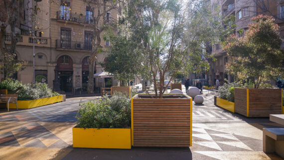 Freshening up the Sant Antoni Superblock | Superilles