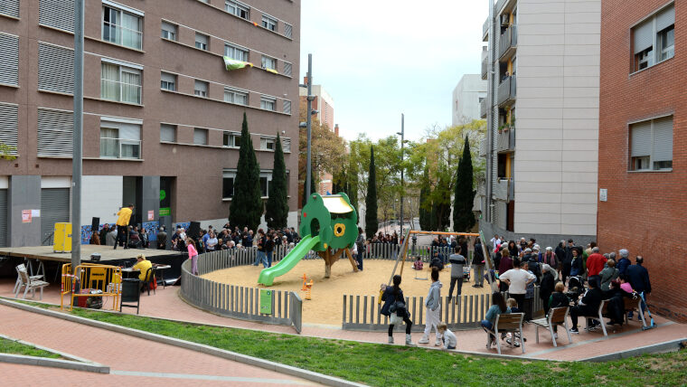 Nou Barris inaugura la nueva plaza de Luisa Alba en el Verdun | Nou Barris | Ajuntament de Barcelona