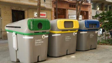 Selective waste collection returns to Consell de Cent | Info Barcelona ...