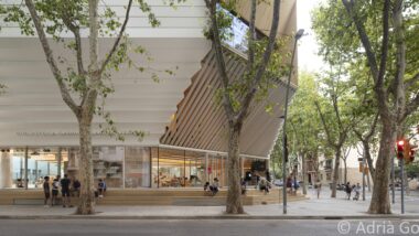 Biblioteca Gabriel García Márquez: the best public library in the world ...