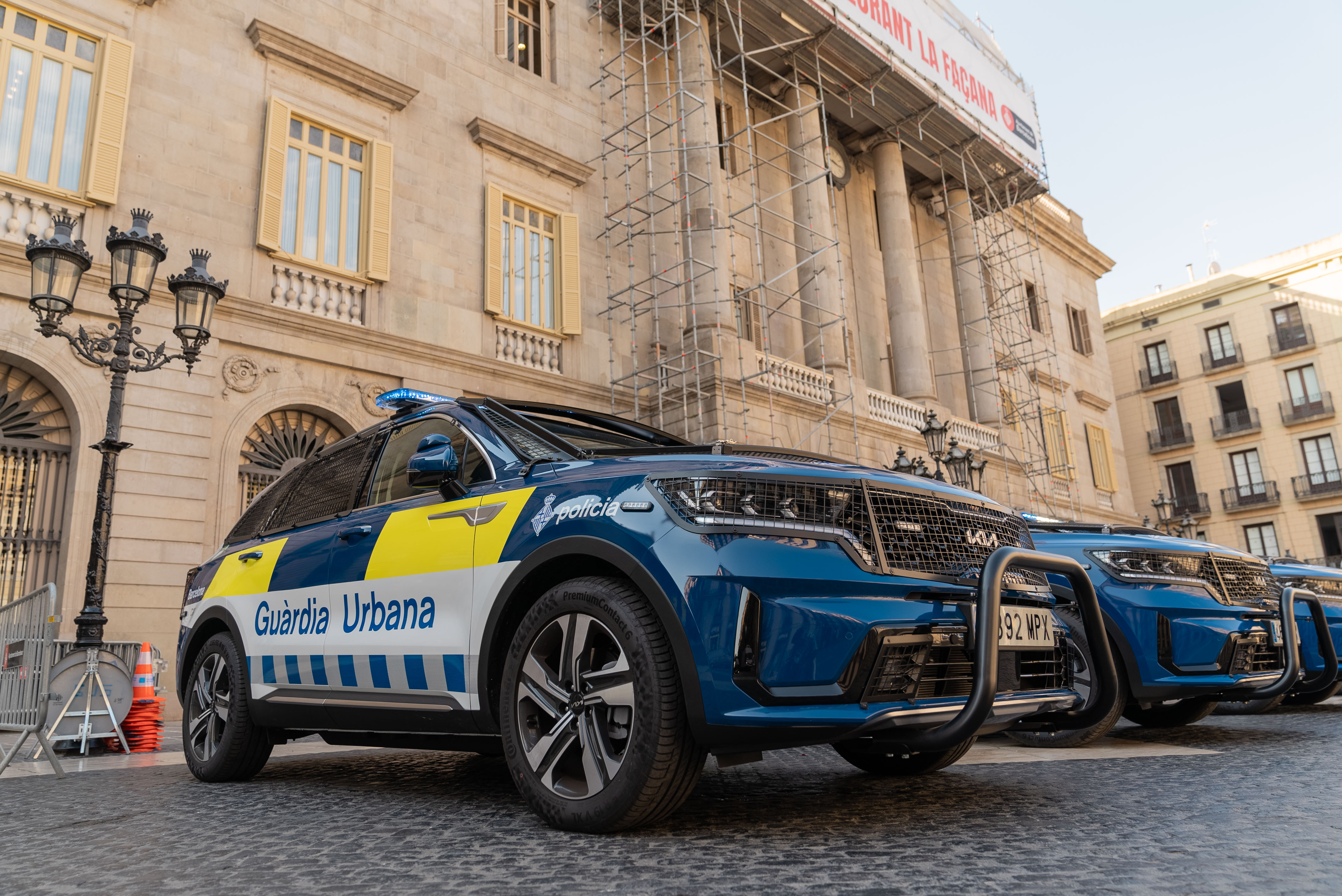 More human and material resources for the City Police | Guàrdia Urbana ...