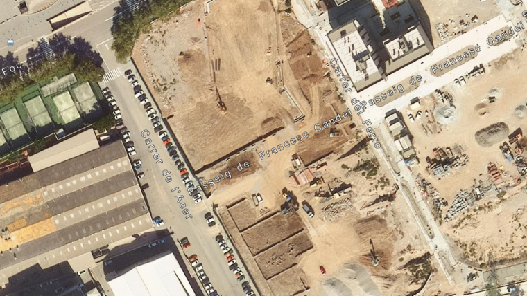 Entre els carrers del Foc, del Ferro, del Plom i de l'Acer | Districte de Sants-Montjuïc ...