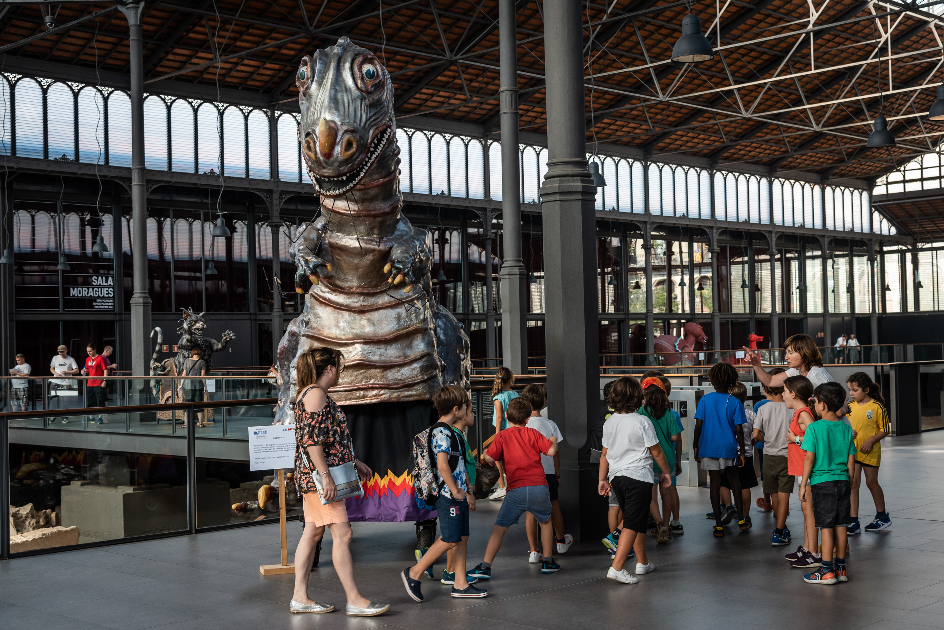 Les bèsties barcelonines s'exposen al Born per la Mercè 2025 | Cultura ...